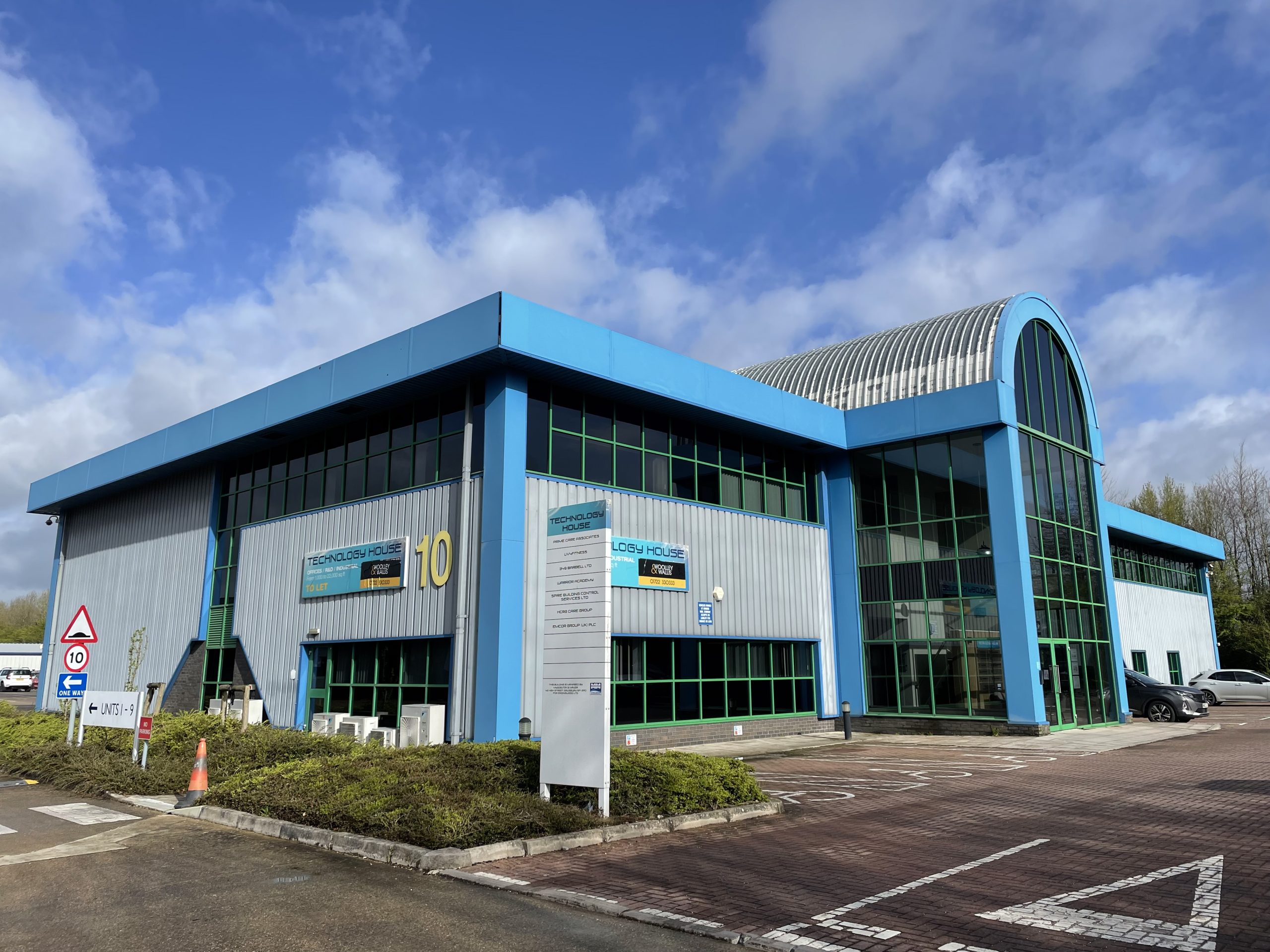 Technology House, Salisbury - Bressummer A.R.K. Limited